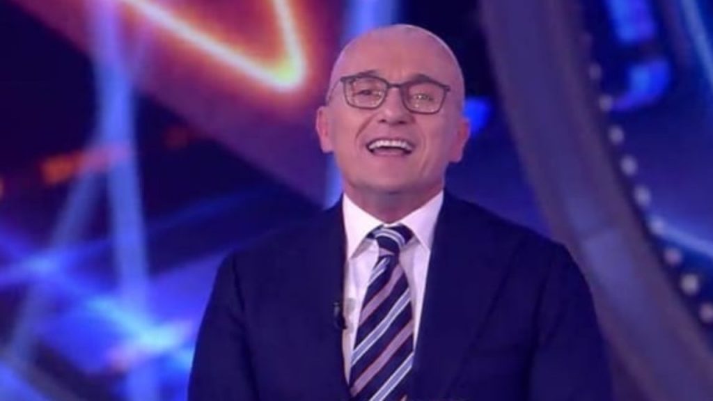 Alfonso Signorini incontra Ilary Blasi e svela tutto: cosa si sono ...