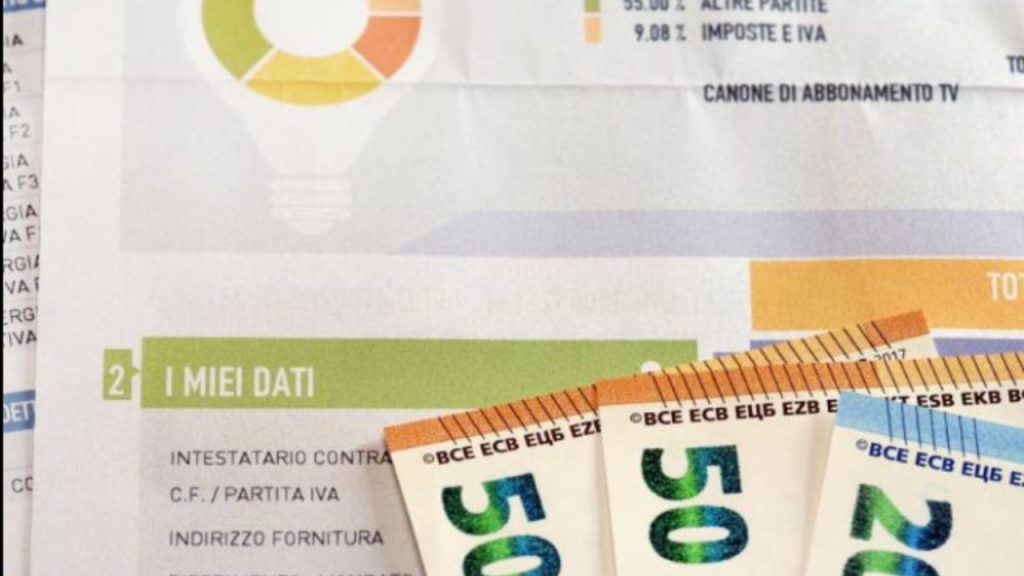 Bollette, brutta batosta per le famiglie: il Codacons svela tutto sugli ...