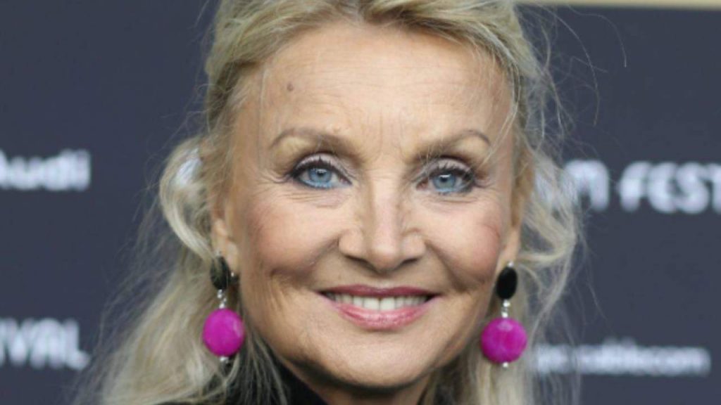Barbara Bouchet, ve la ricordate? Che fine ha fatto | Il figlio è molto ...
