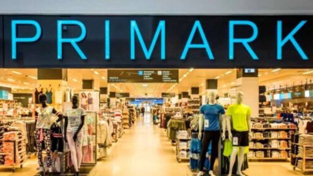 Primark, nuova apertura in Italia: store pazzesco e clienti super ...